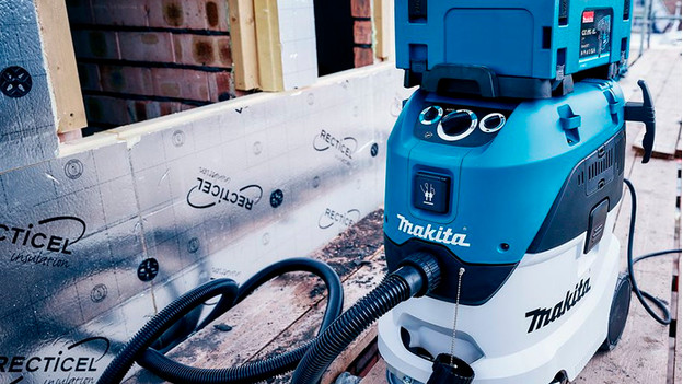 How do you choose a construction vacuum? | Coolblue - Free delivery ...