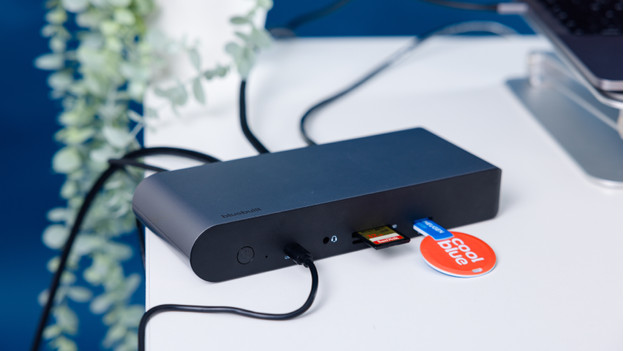 How do you connect a docking station? | Coolblue