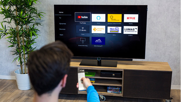 What's a basic smart TV platform? | Coolblue - Free delivery & returns