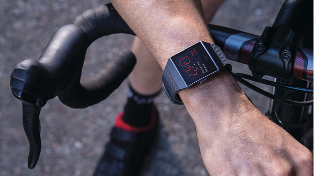 How does a smartwatch work? | Coolblue - Free delivery & returns