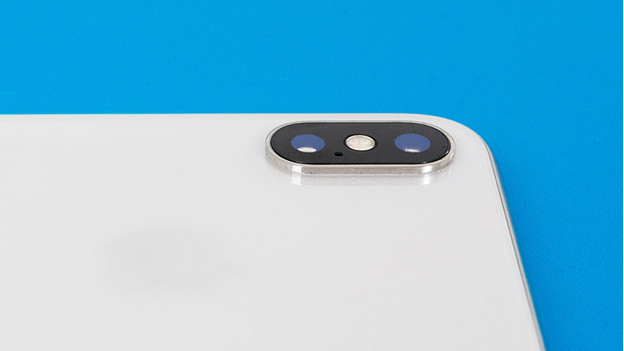 Apple iPhone X in use | Coolblue - Free delivery & returns