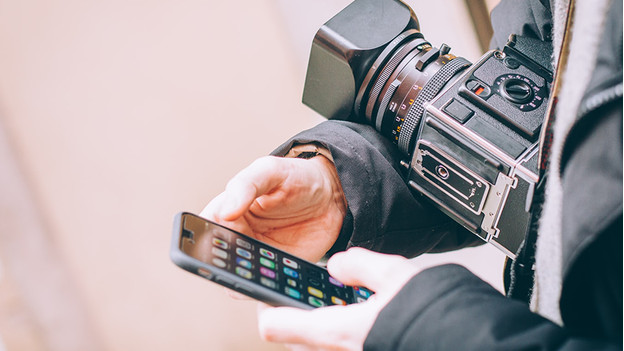 What is WiFi on a camera and how does it work? | Coolblue - Free ...