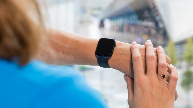 Announced: Apple Watch SE | Coolblue - Free delivery & returns