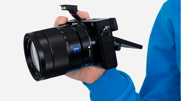 Expert review of the Sony Alpha A6000 | Coolblue - Free delivery & returns