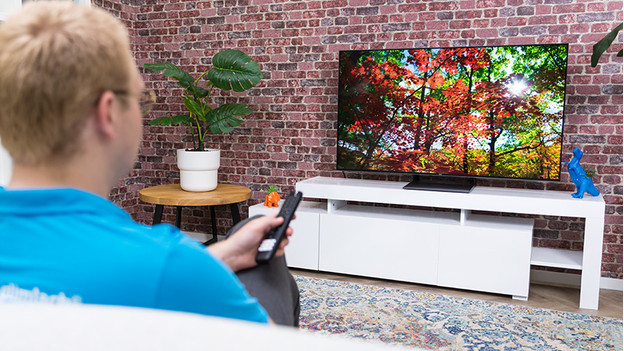 Expert review of the TCL C743 | Coolblue - Free delivery & returns