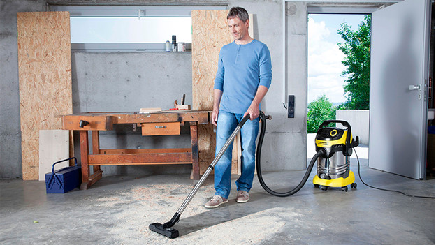 How do you choose a construction vacuum? | Coolblue - Free delivery ...