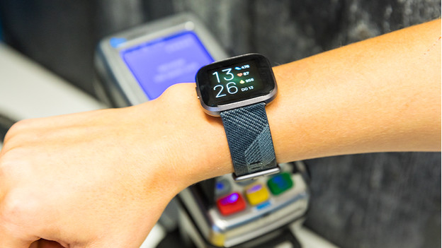 Fitbit Pay: what is it and how does it work? | Coolblue - Free delivery ...