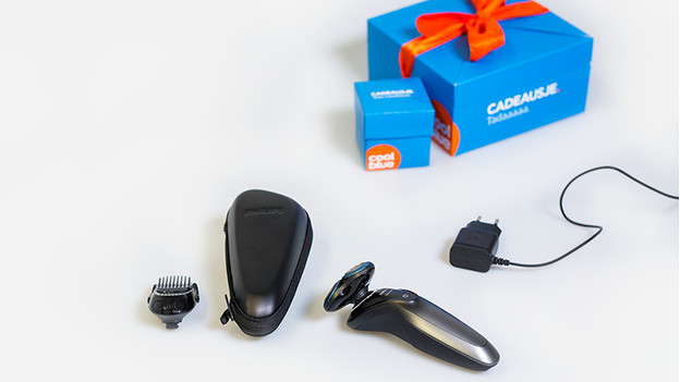 Expert review Philips Shaver Series 7000 S7960/17 | Coolblue - Free ...