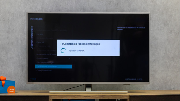 How do you solve stripes on the screen of your Philips TV? | Coolblue ...