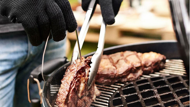 7 tips for a successful winter barbecue | Coolblue - Free delivery ...