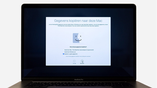 How do I install my MacBook? | Coolblue - Free delivery & returns