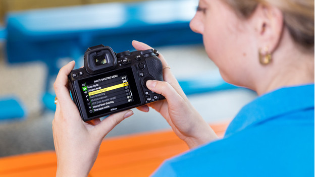 How can I make my camera battery last longer? | Coolblue - Free ...