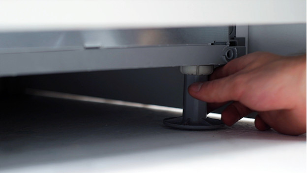 How do you install a freestanding Beko dishwasher? | Coolblue - Free ...