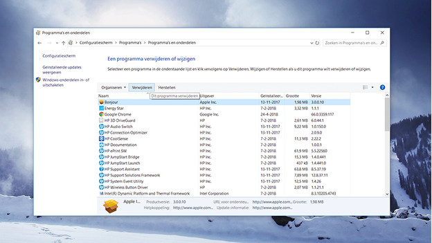 How do I delete a program in Windows 10? | Coolblue - Free delivery ...