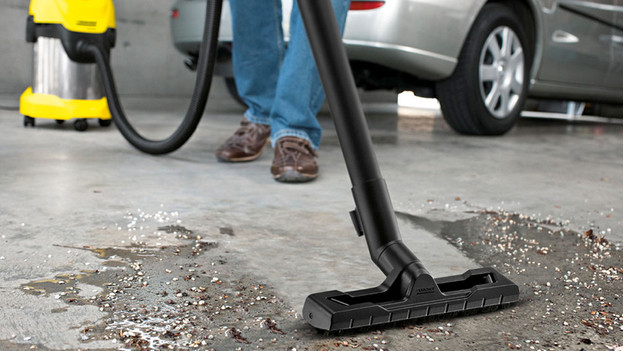 What can you use a construction vacuum for? | Coolblue - Free delivery ...