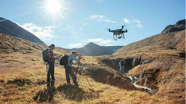 What does the flight range of my drone mean and what do I have to keep ...