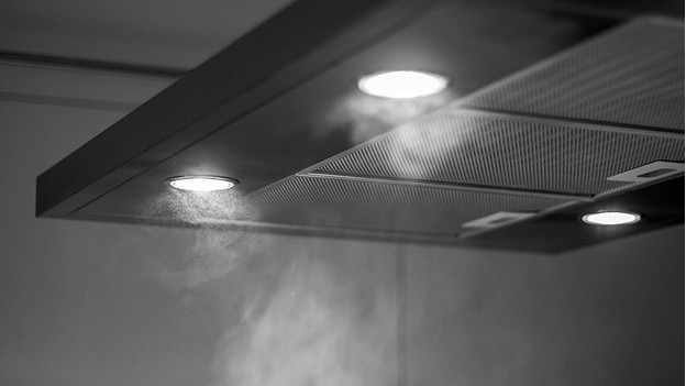 How do you calculate the extraction rate of your range hood? | Coolblue ...