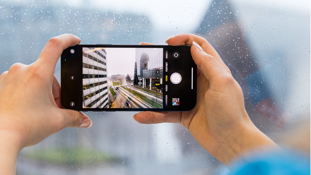 How do you choose the iPhone with the best camera for you? | Coolblue ...