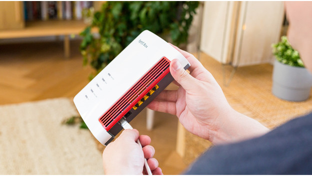 How do you set up a FRITZ!Box? | Coolblue - Free delivery & returns