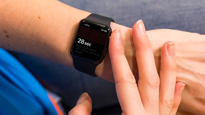 The differences between ECG heart rate monitors and optical heart rate ...