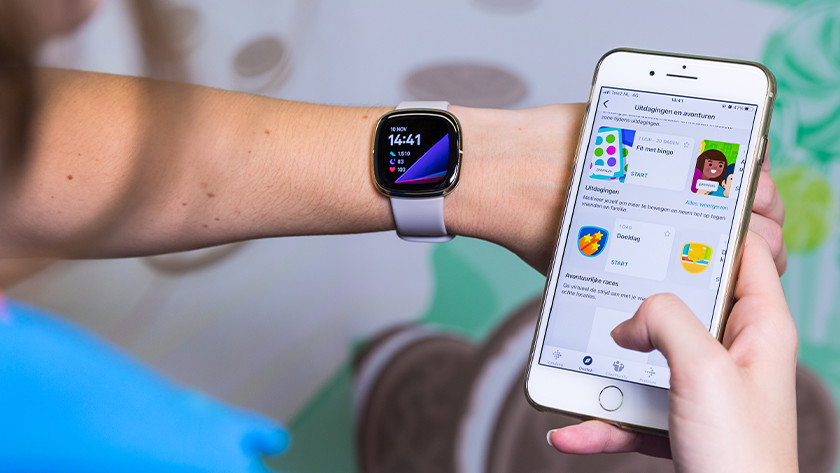 How do I set up my Fitbit? | Coolblue - Free delivery & returns
