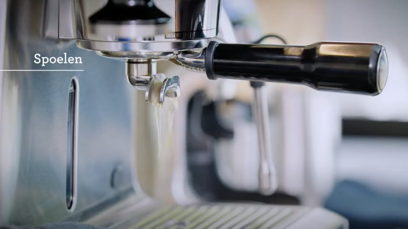 How do you maintain a Sage piston machine? | Coolblue - Free delivery ...